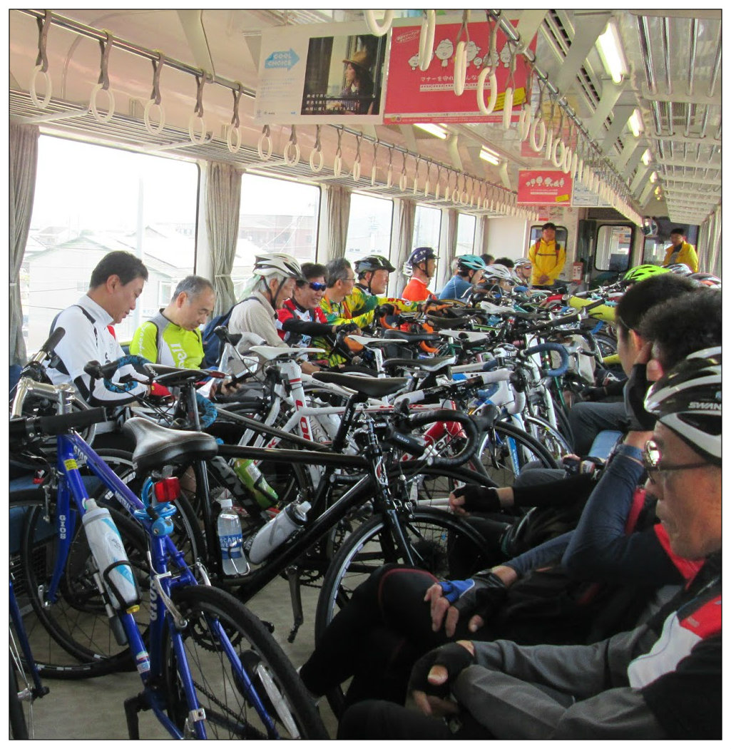 Cycle trains in Japan - JAPAN CYCLING - cycling around japan